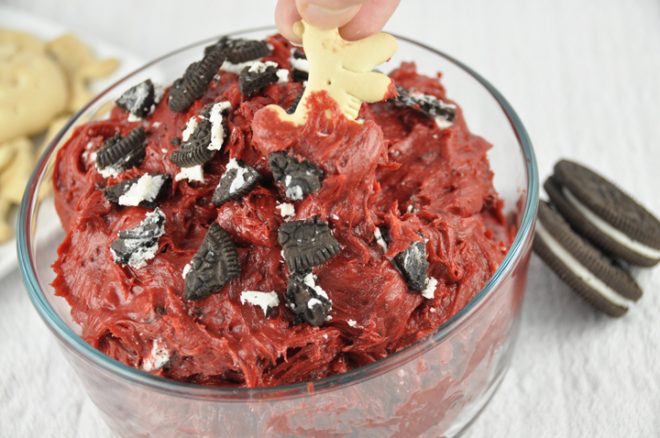 Red Velvet Oreo Cookie Dip | Wishes and Dishes