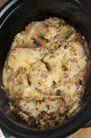 Crock Pot Fiesta Mexican Chicken & Rice | Wishes and Dishes