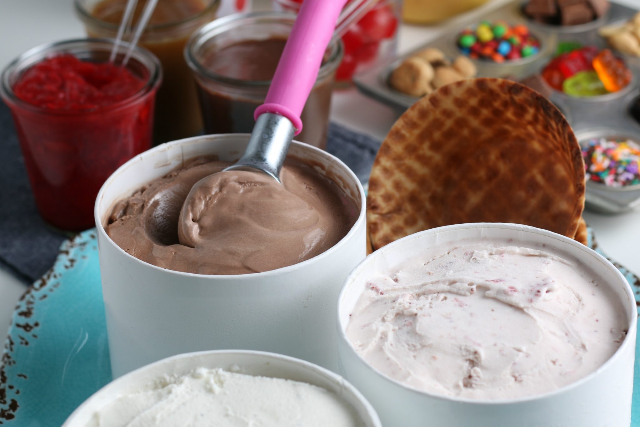 Ice Cream Sundae Bar | Wishes and Dishes