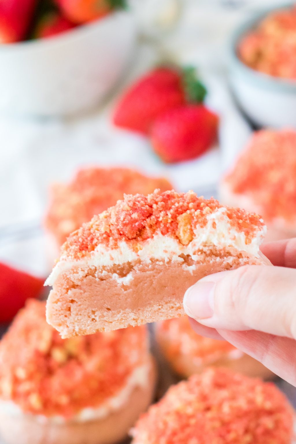 Strawberry Crunch Cookies | Wishes and Dishes