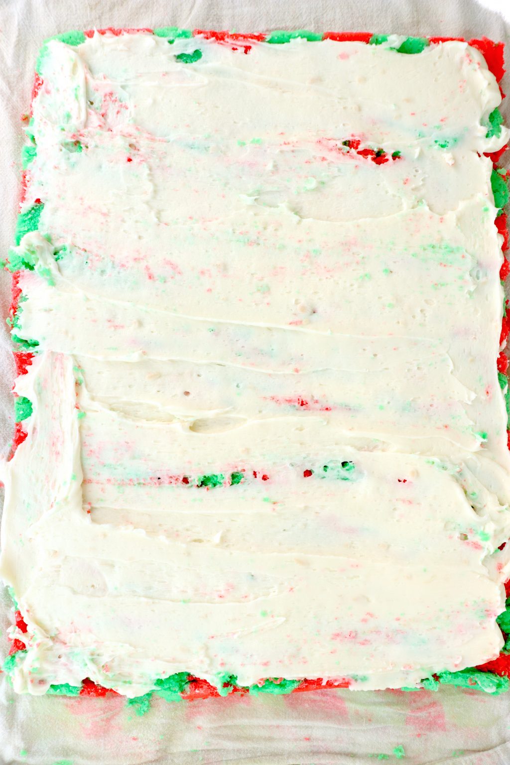 Christmas Cake Roll | Wishes and Dishes
